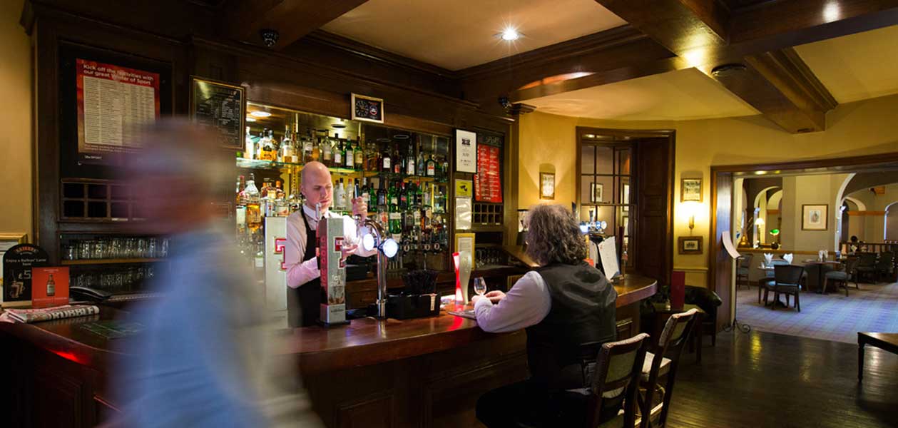 A Story to Tell about Scotland's Pubs and Bars Win A Story to Tell ...